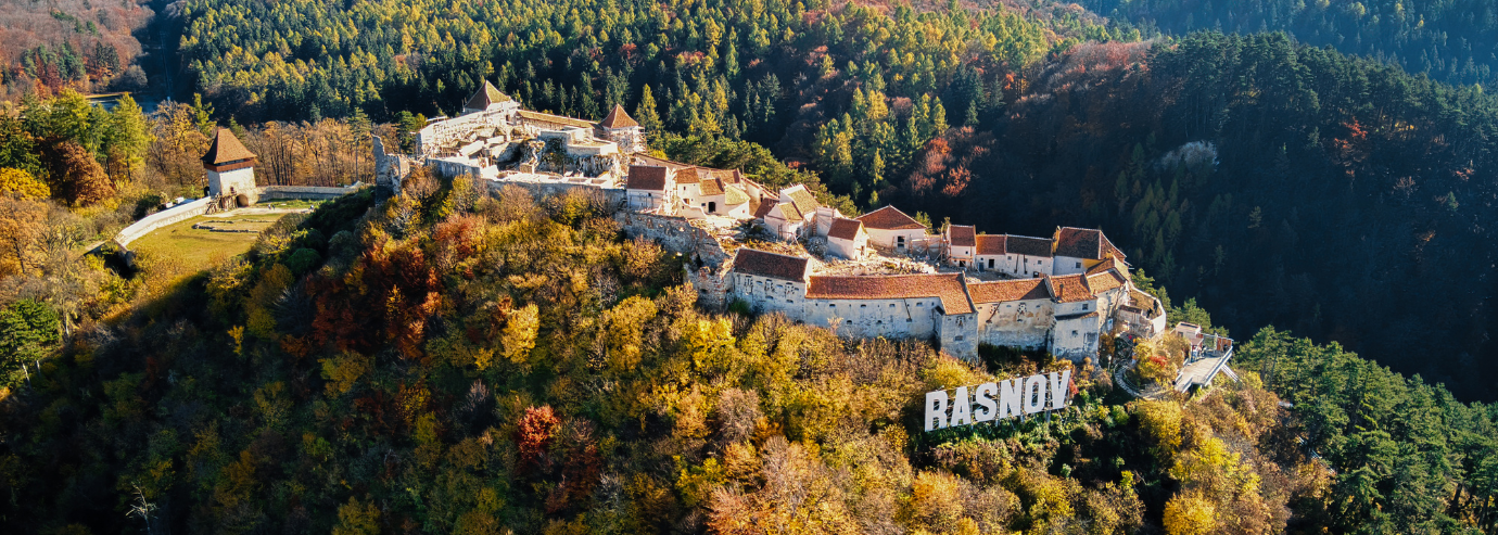 Excursie de toamna pe Postavaru si Palincaria Transilvania | Autocarul ...